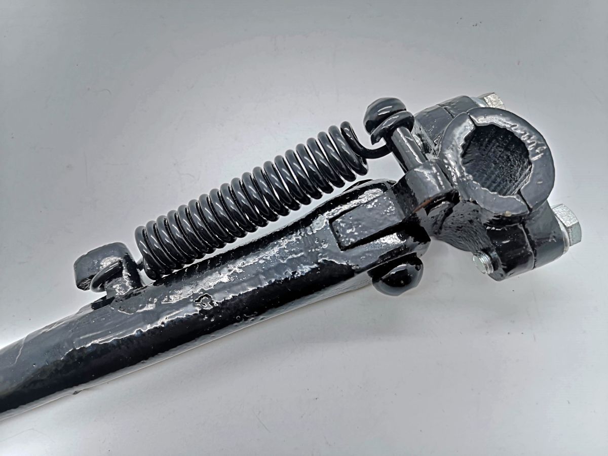 Universal Clamp On Cast Iron Motorcycle Jiffy Kick Side Stand 7/8" Inch ...